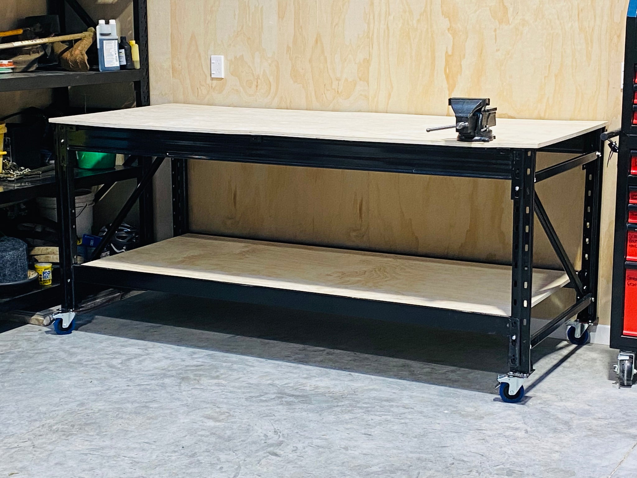 Heavy Duty Work Benches 1 Ton